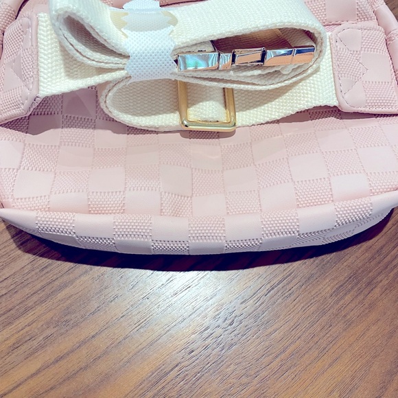 the darling effect | Bags | Nwt The Darling Effect Wear It Two Ways Bag ...